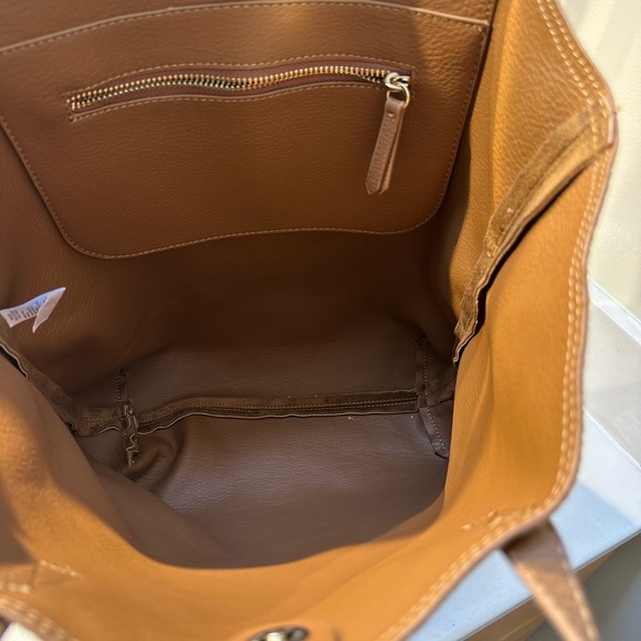 Old Navy | Bags | Nwot Vegan Leather Carmel Tote Bag | Poshmark